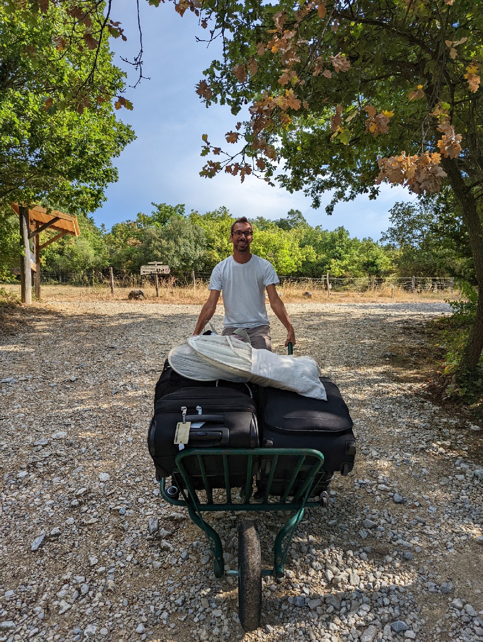 J'ai passé 4 jours dans la ferme agro-écologique de Pierre Rabhi, aux Amanins ! - Clement Donzel